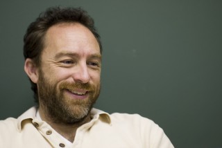 Wikipedia Founder Jimmy Wales Debuts Wikitribune Crowdsourced Site to ...
