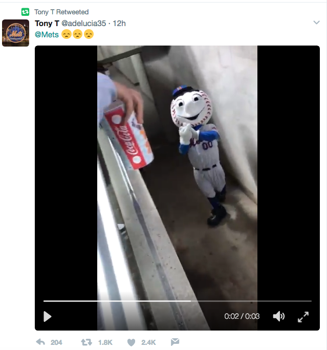 'We're Sorry,' Say Mets After Mascot Flips off Fans