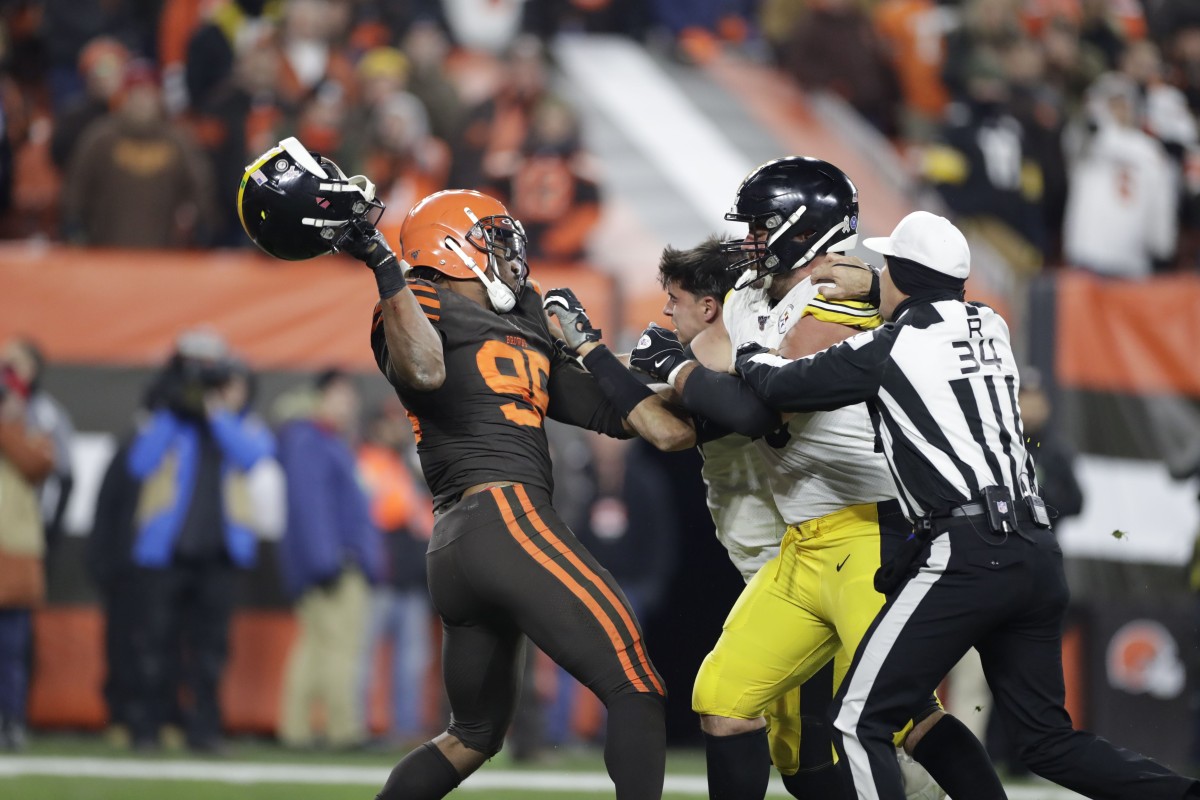 Cleveland Browns' Myles Garrett Suspended Indefinitely After Hitting ...