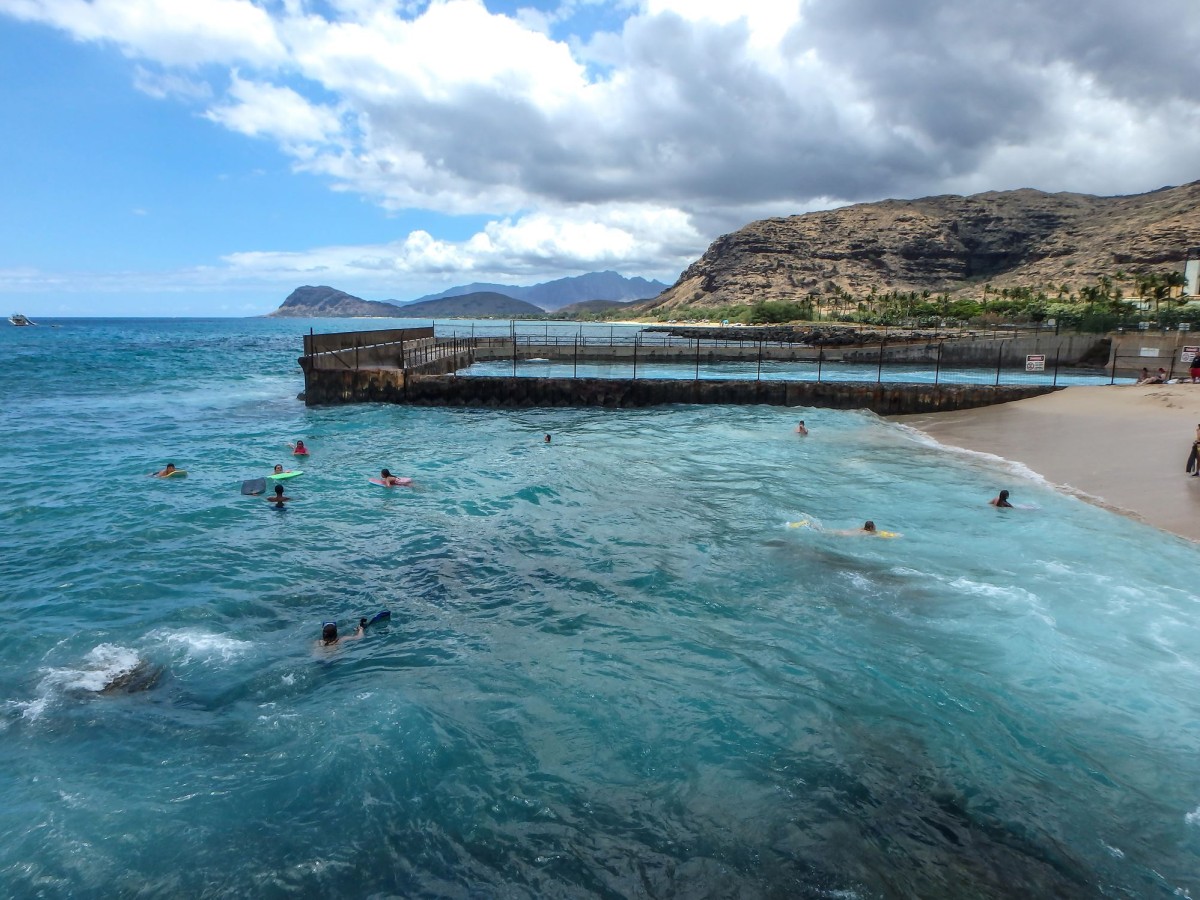 Thieves Make Honeymoon Tragedy Even Worse