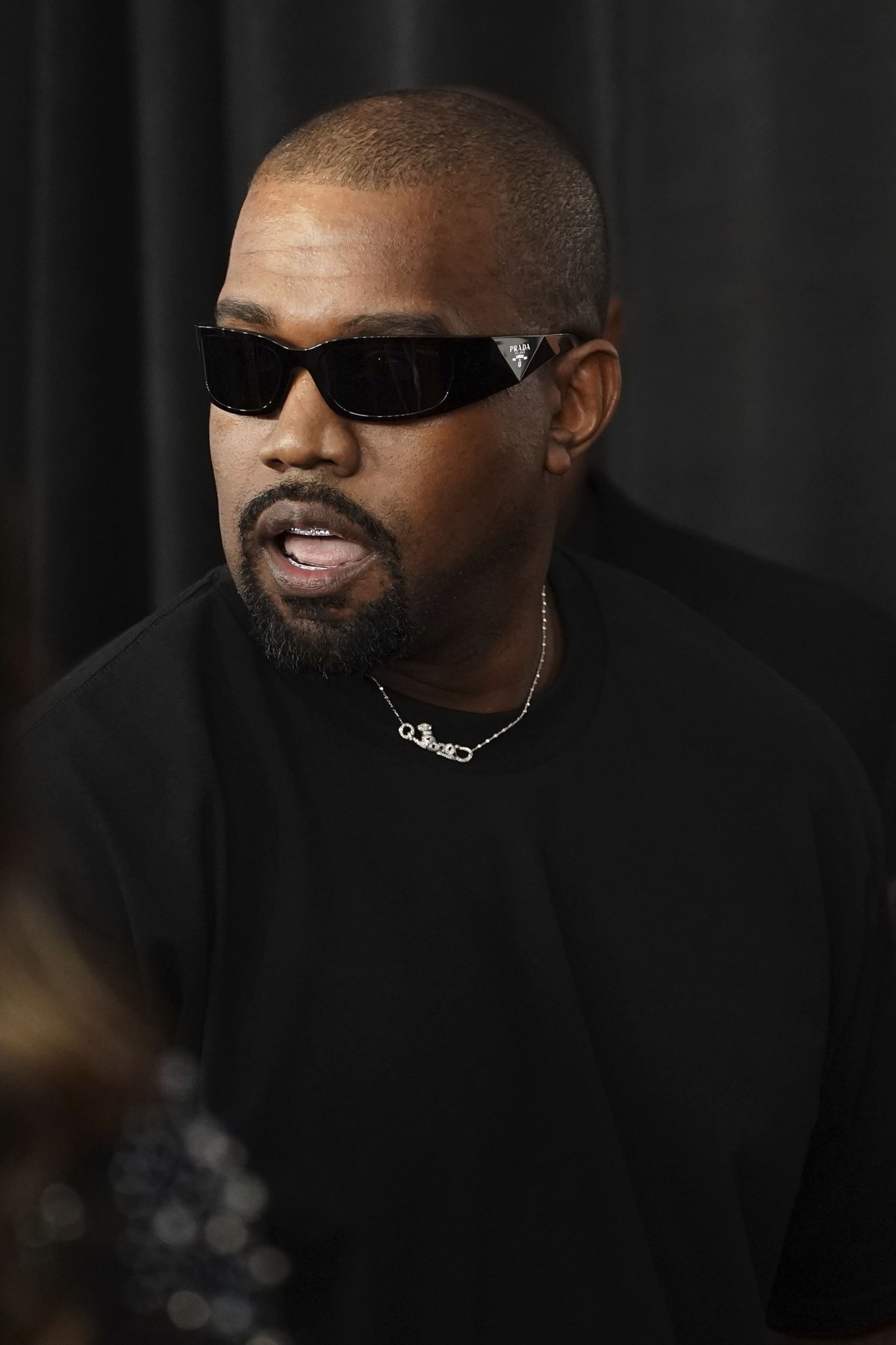 Kanye's Swastika-Selling Website Is Taken Down