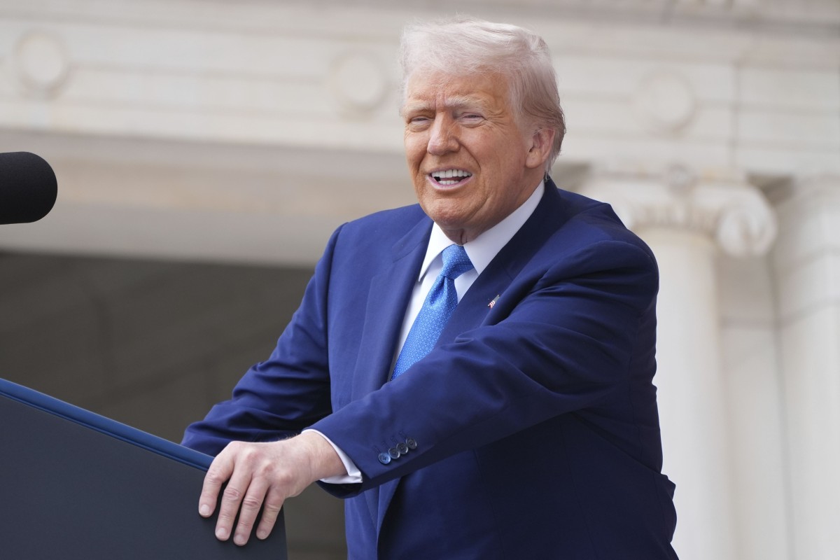 Ex-Sheriff Gets a Presidential Pardon for Bribery Sentence