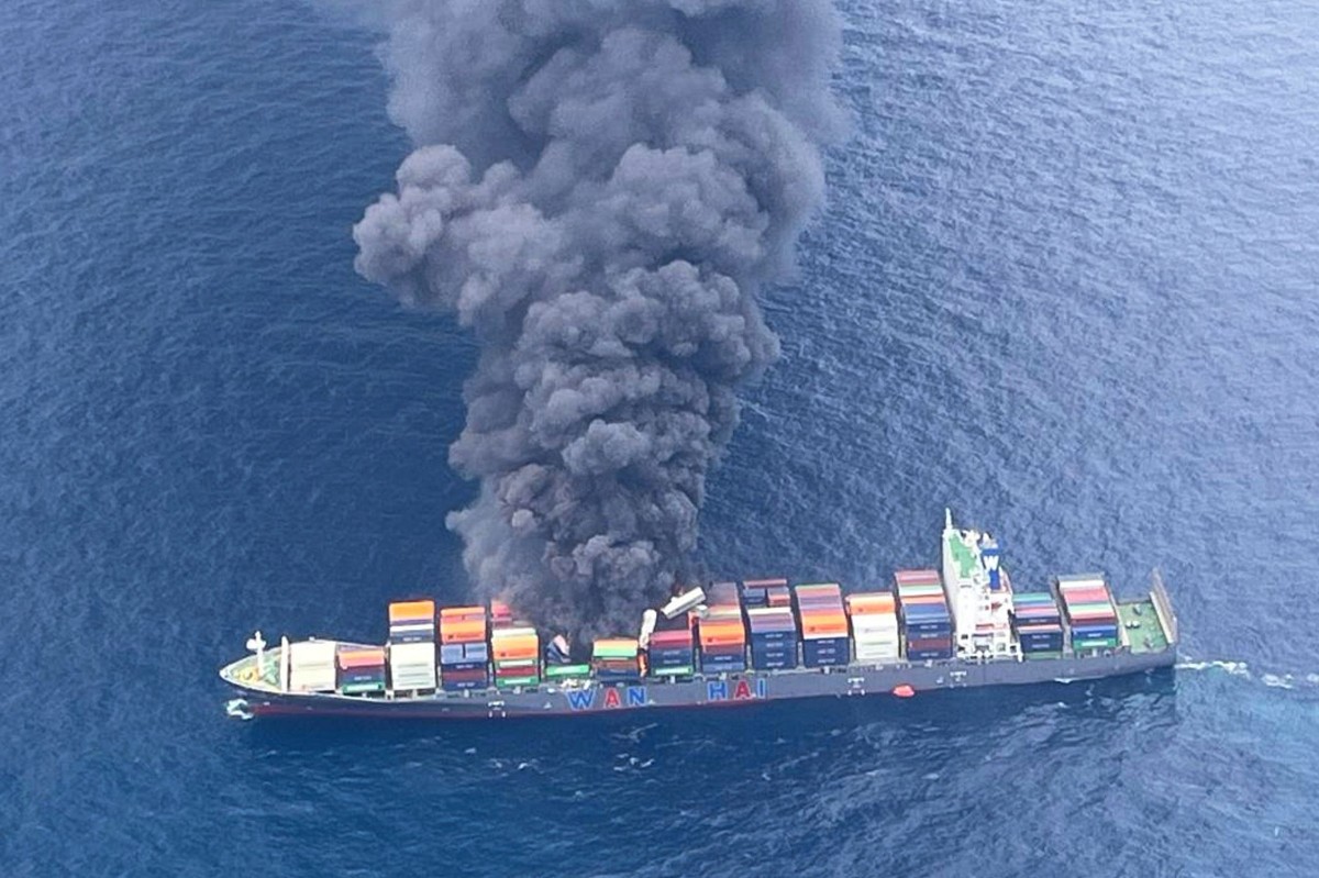 Burning Cargo Ship Off India Spurs Race to Avoid Disaster